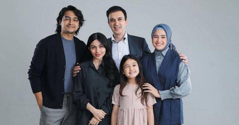 5 Fakta dan Sinopsis La Tahzan, Diangkat dari Kisah Nyata | Popmama.com